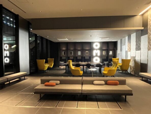 大阪「OMO関西空港」に泊まってみました！星野リゾート初の『エアポートホテル』 - おんせんニュース